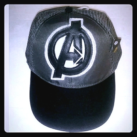 Marvel | Accessories | New Marvel Avengers Endgame Trucker Hatcap Mesh ...